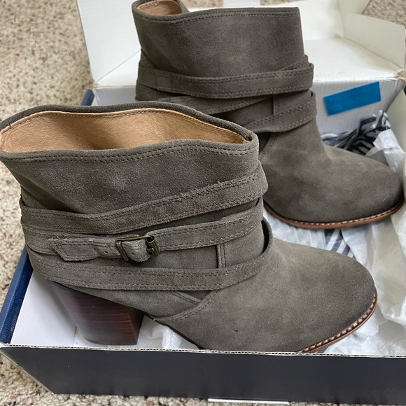 Shoes | New Splendid Smoke Color Boots | Poshmark